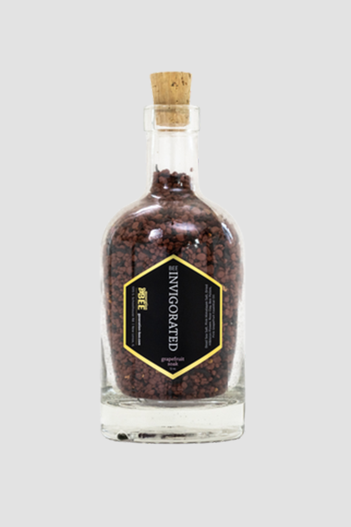 BEE INVIGORATED SOAKING SALT BOTTLE – TJ Bailey's